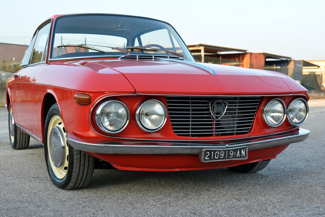 Lancia Fulvia Coupe 1216cc Lancia Fulvia | Voitures à vendre | Classic ...