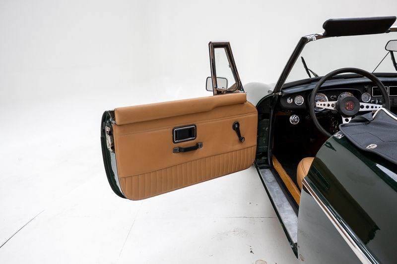 MG B roadster + overdrive '72 CH587g MG MGB | Wagen te koop | Classic ...